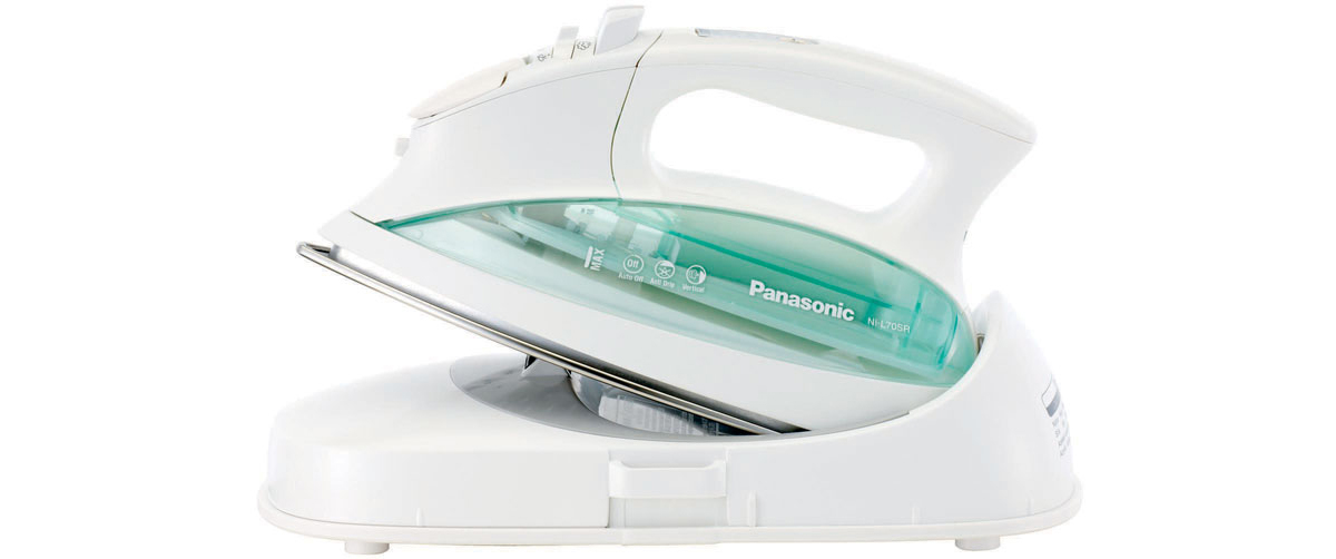 Best Steam Iron Buying Guide Consumer Reports