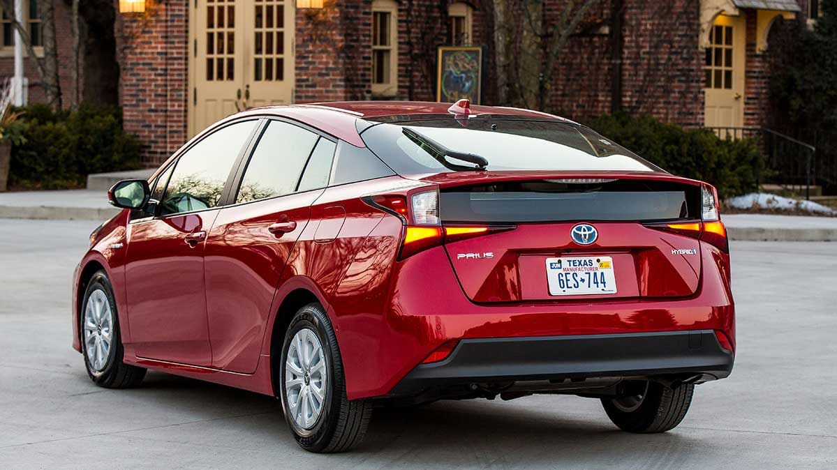 Roomiest And Comfiest Compact Hybrid Cars Consumer Reports