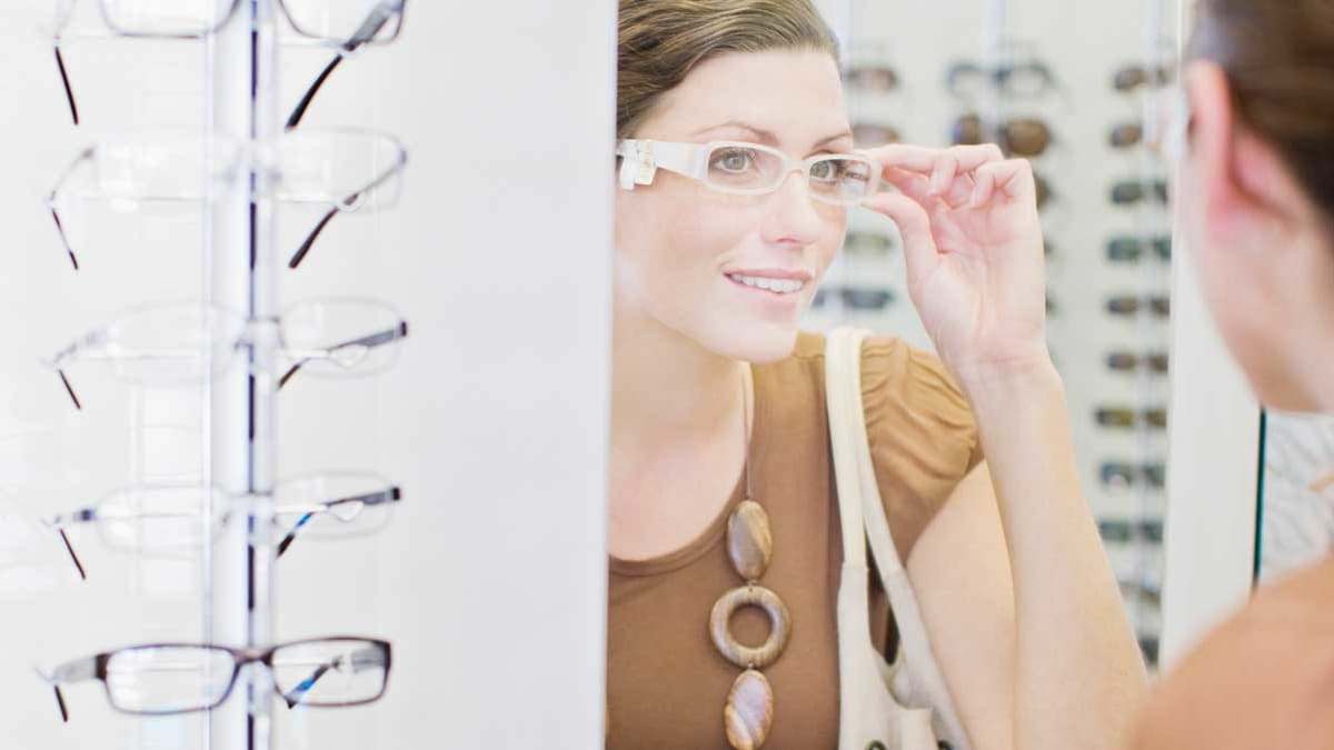 Eyeglasses Stores Buying Guide - Consumer Reports