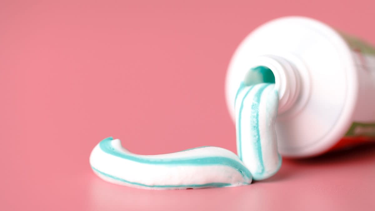 Using Toothpaste to Get Rid of a Pimple | Treat Acne - Consumer Reports