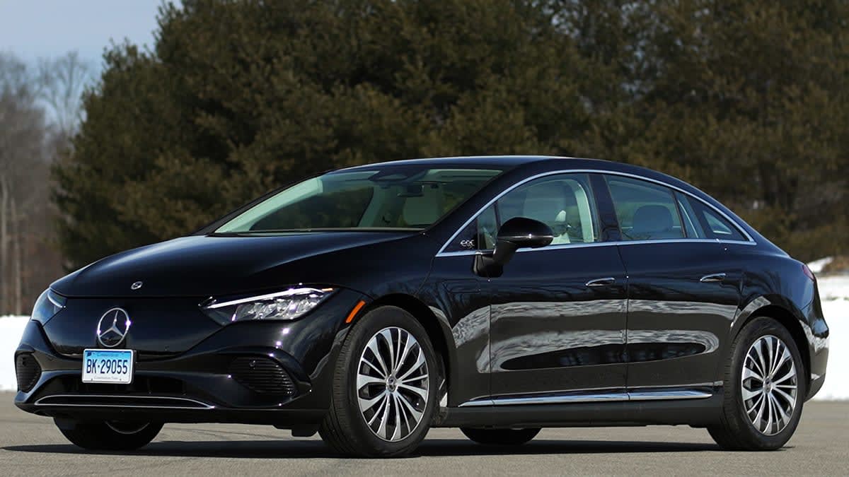 Talking Cars 413: Driving the Mercedes-Benz EQE Electric Sedan ...