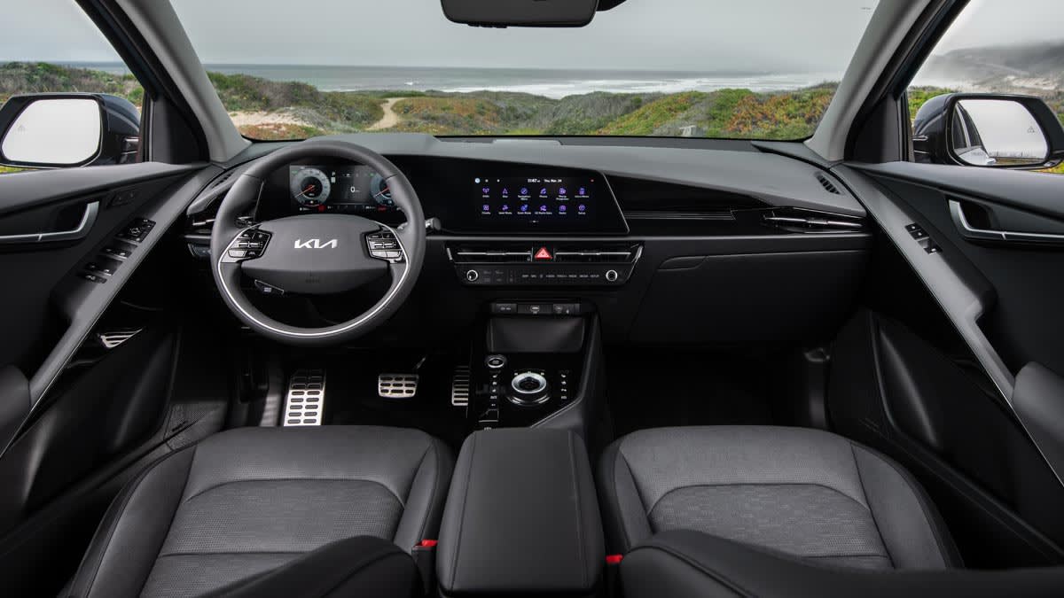 Roomiest and Comfiest Compact Hybrid Cars - Consumer Reports Roomiest and Comfiest Compact Hybrid Cars - Consumer Reports