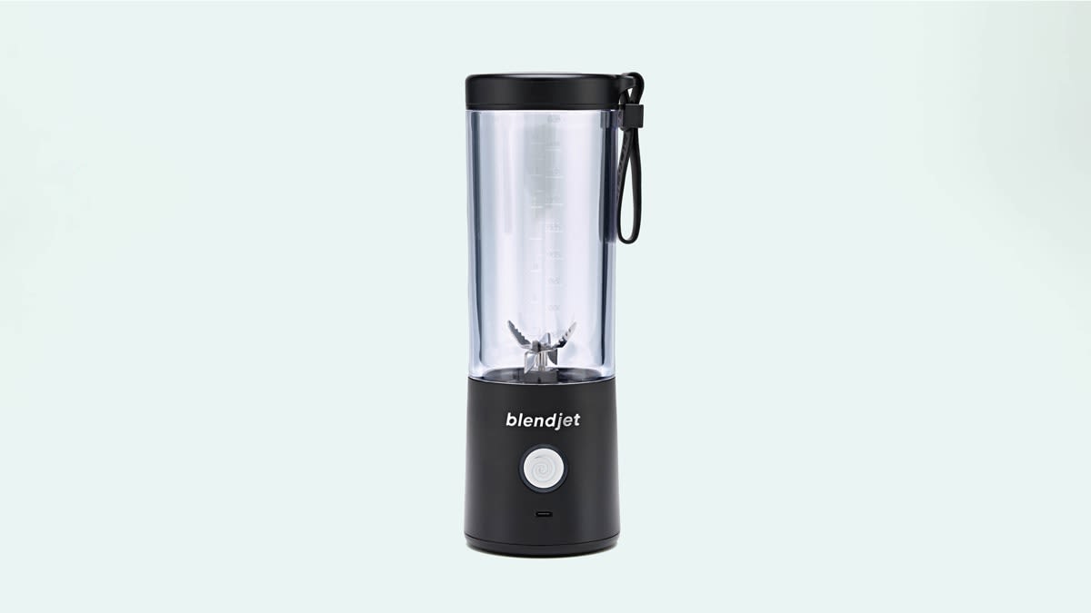 Updated BlendJet 2 Portable Blender Passes Durability Test - Consumer ...