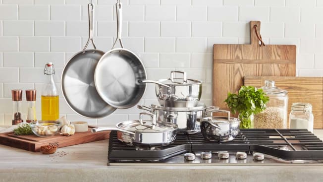 Best Stainless Steel Cookware Sets for $300 or Less - Consumer Reports