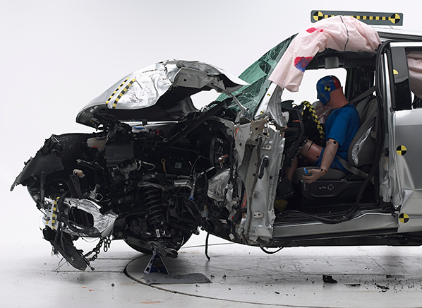 IIHS Crash-Test Results for 2015 Ford F-150 Pickup Truck - Consumer Reports