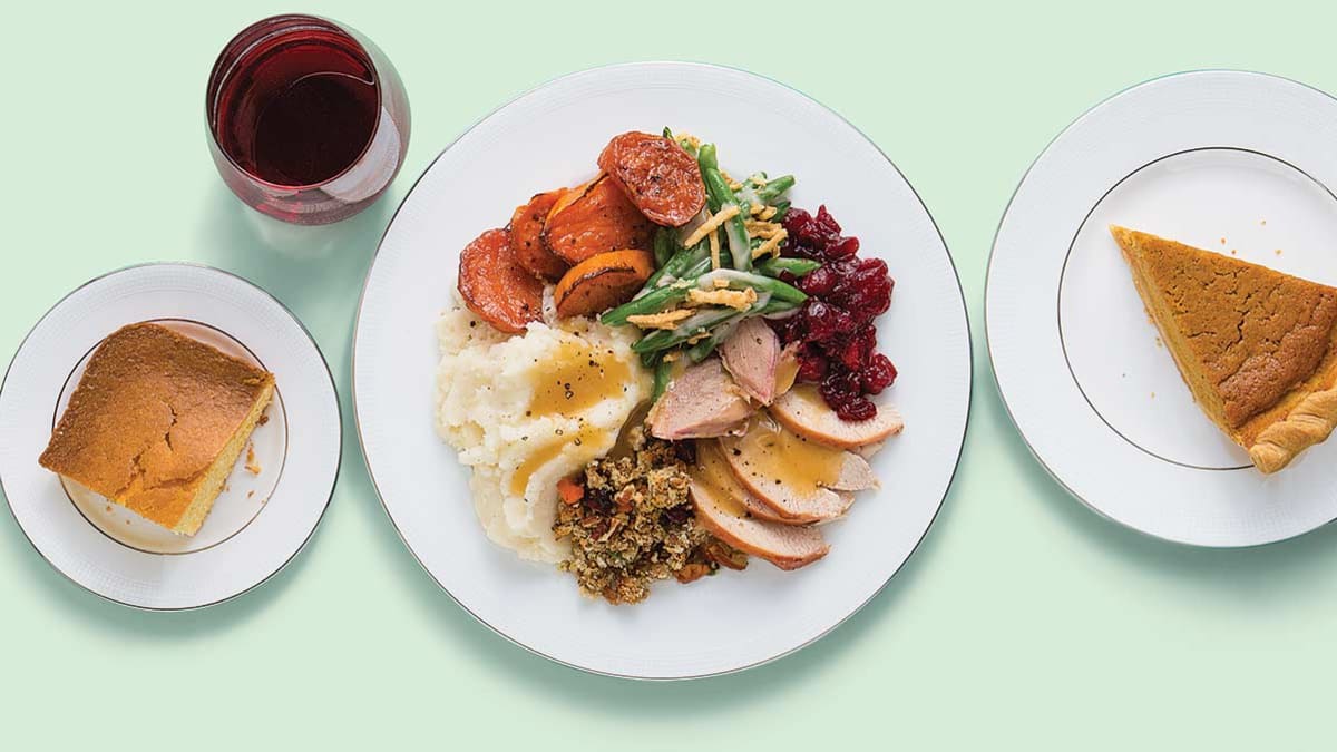 How Many Calories Are in Thanksgiving Dinner? - Consumer Reports